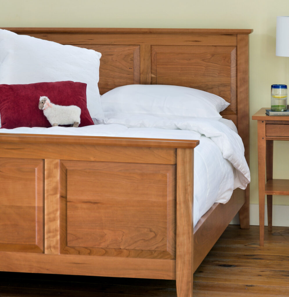 Raised Panel Bed || Shaker Style