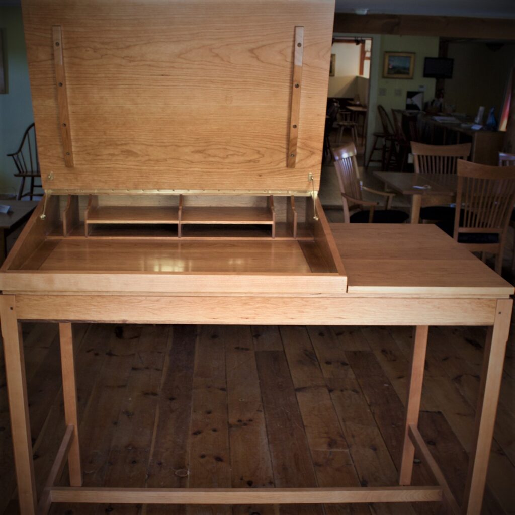 Shaker Standing Desk || Shaker Style